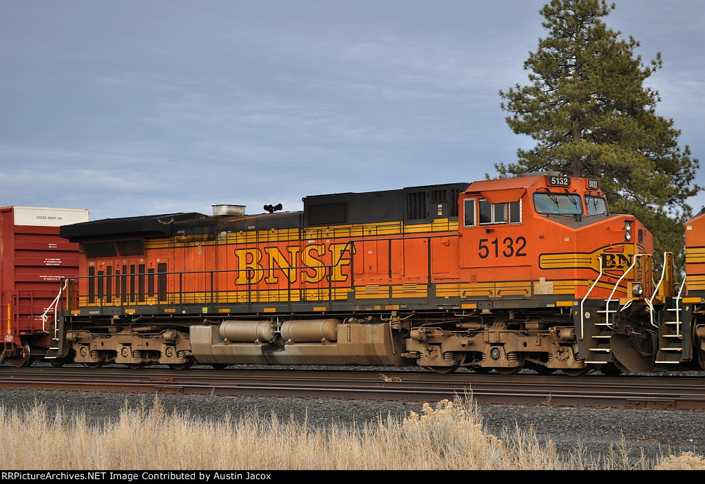 BNSF 5132